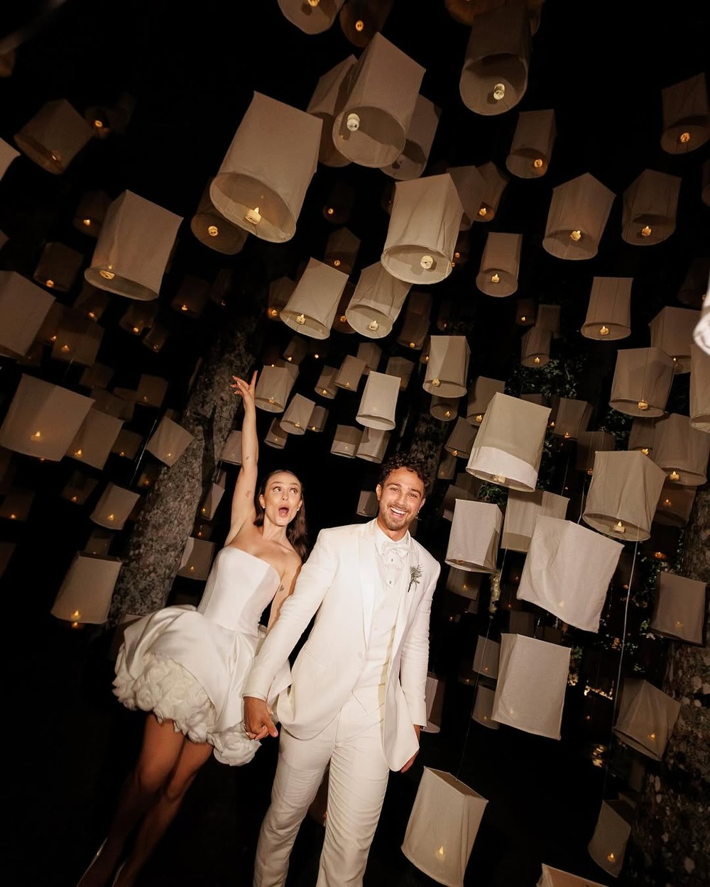 Larissa Manoela abre novo álbum de fotos do casamento e mostra detalhes ...