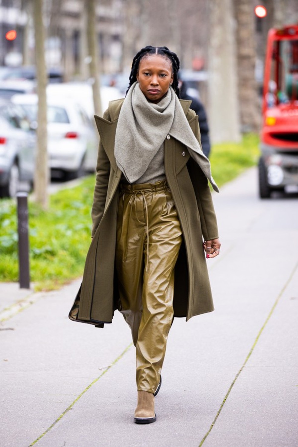 Cachecol será o seu melhor amigo no inverno. Inspire-se nestes 15 looks ...