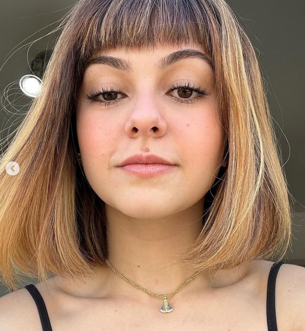 Klara Castanho surpreende e surge loira na web
