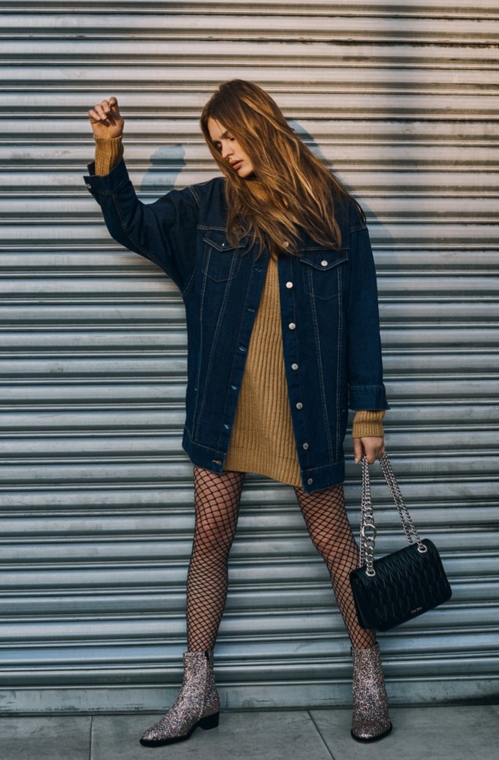 Jeans ganha status de alta moda. Aprenda a tirar o melhor do básico