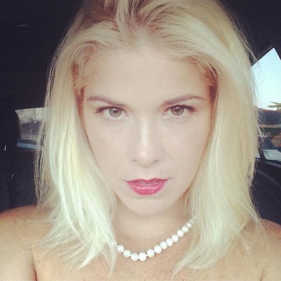 Samara Felippo sensualiza no Instagram e recebe elogios