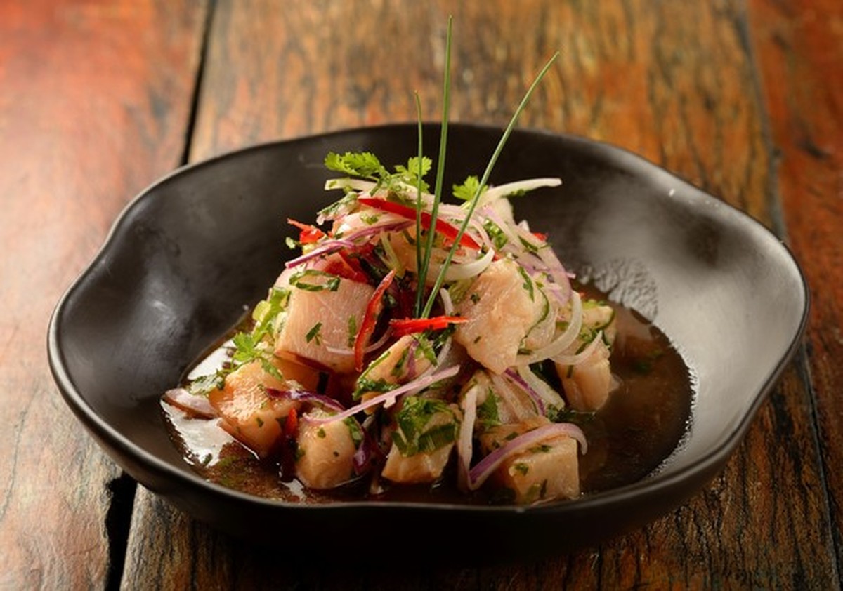 Ceviche é receita clássica que nunca sai de moda. Aprenda passo a passo!