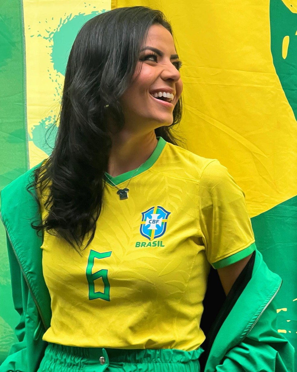 Gabi Fernandes fala sobre sonho de ser jogadora e apoio à Tamires na ...