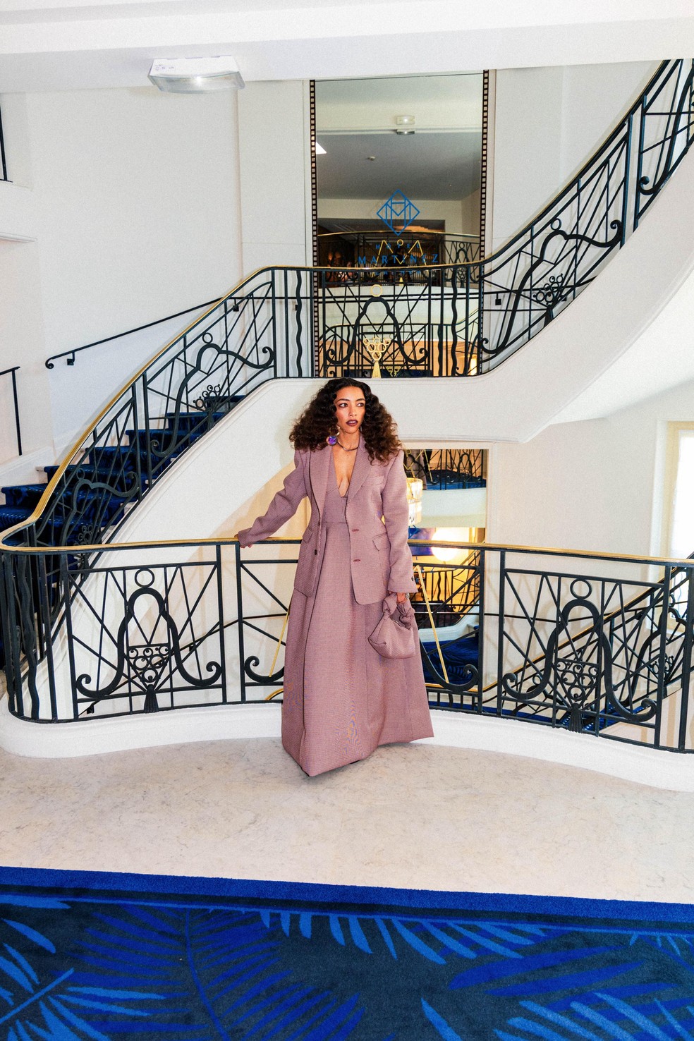 Festival de Cannes: Alice Carvalho risca o tapete vermelho com marca ...
