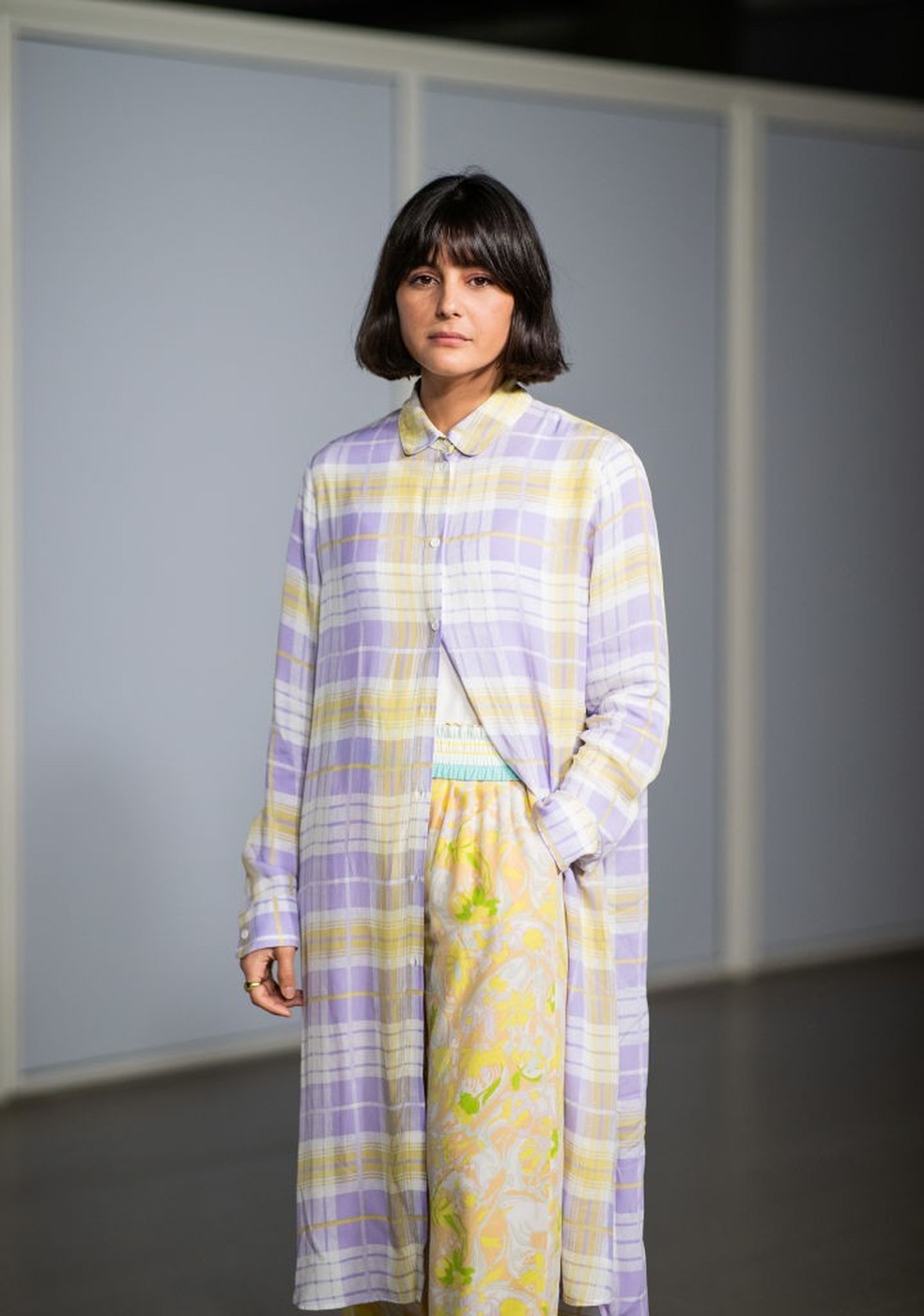 Amarelo com roxo (ou lavanda!) é a combinação da vez na moda