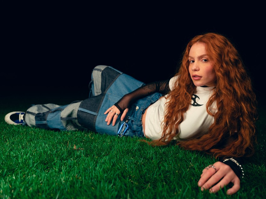 Carol Biazin sobre novo disco: 'ainda mais profundo e sincero'