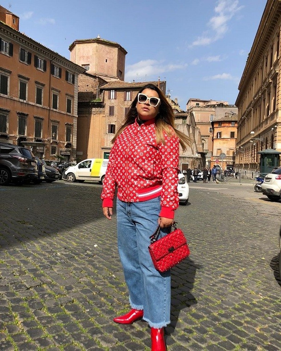 Preta Gil posa em Roma com look avaliado em R$ 33 mil