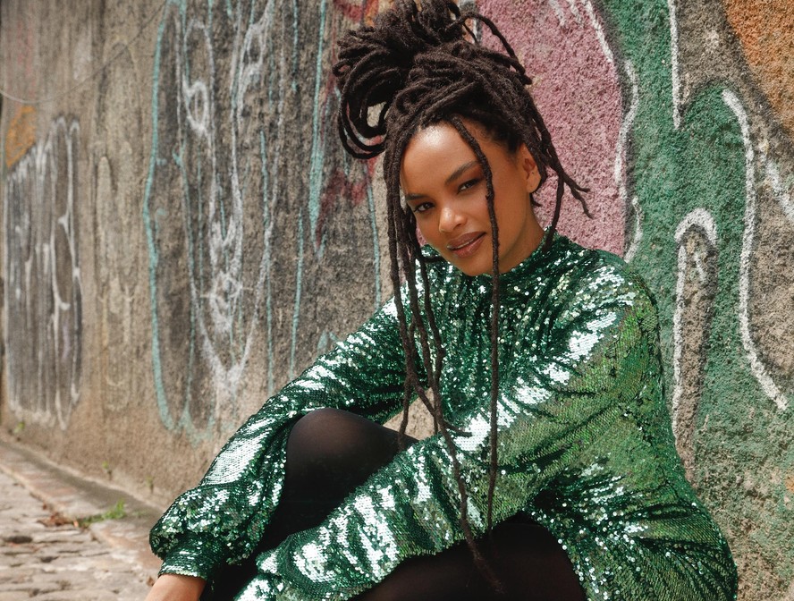 Com 20 anos de carreira, Lucy Ramos interpreta primeira vilã e celebra ...