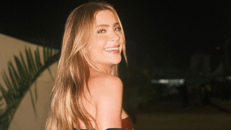 Jade Picon abre álbum de fotos no Rock in Rio e surge curtindo show de ...