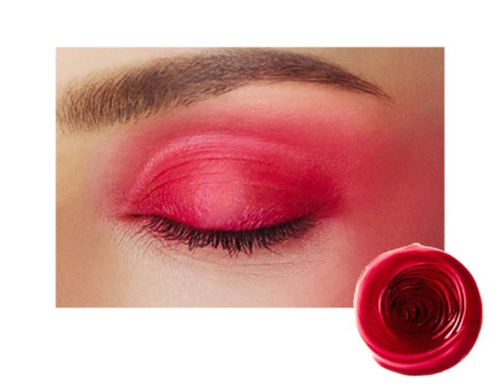 Make multicolorida: blush amarelo e iluminador vermelho são tendência