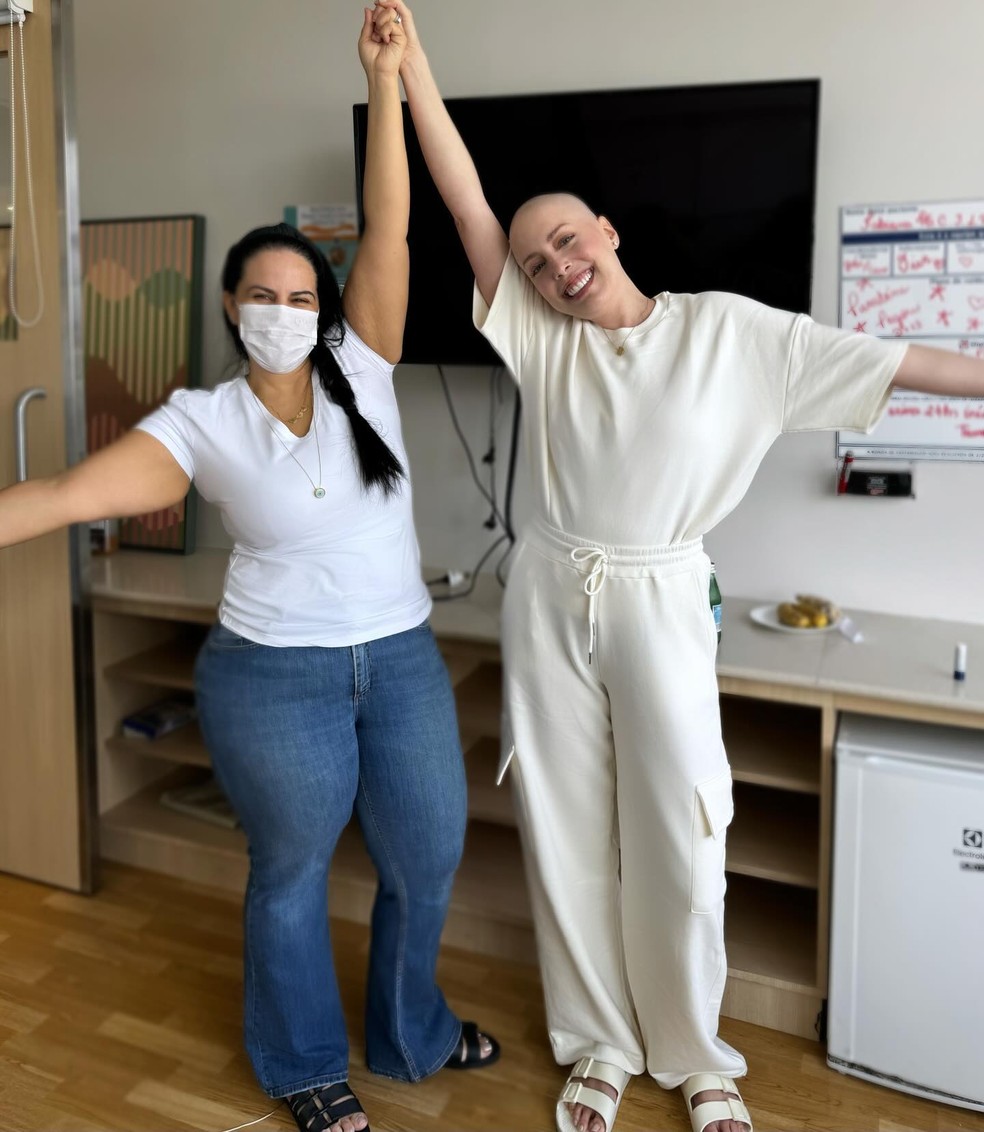 Fabiana Justus se declara para o marido após sucesso do transplante ...