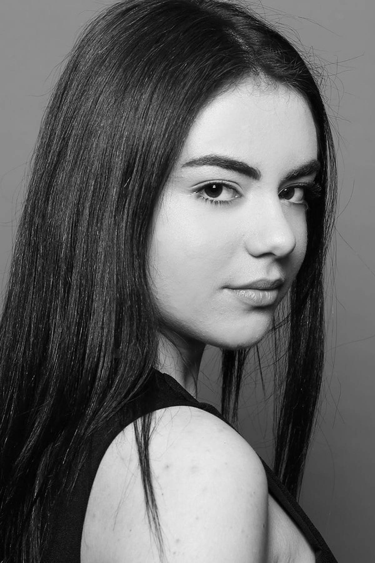 Aos 16 anos, filha caçula de Gretchen chama atenção nas redes