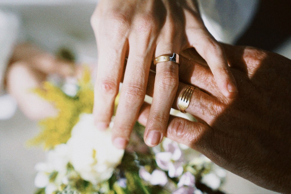 Isa Scherer e Rodrigo Calazans celebram casamento com filhos gêmeos ...