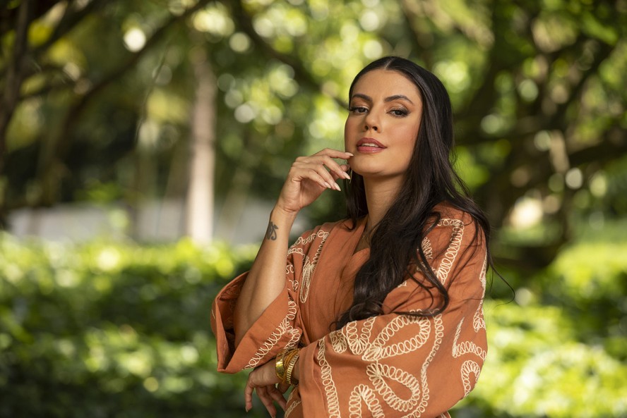 Kimono usado por Fernanda Bande após eliminação no BBB 24 está esgotado