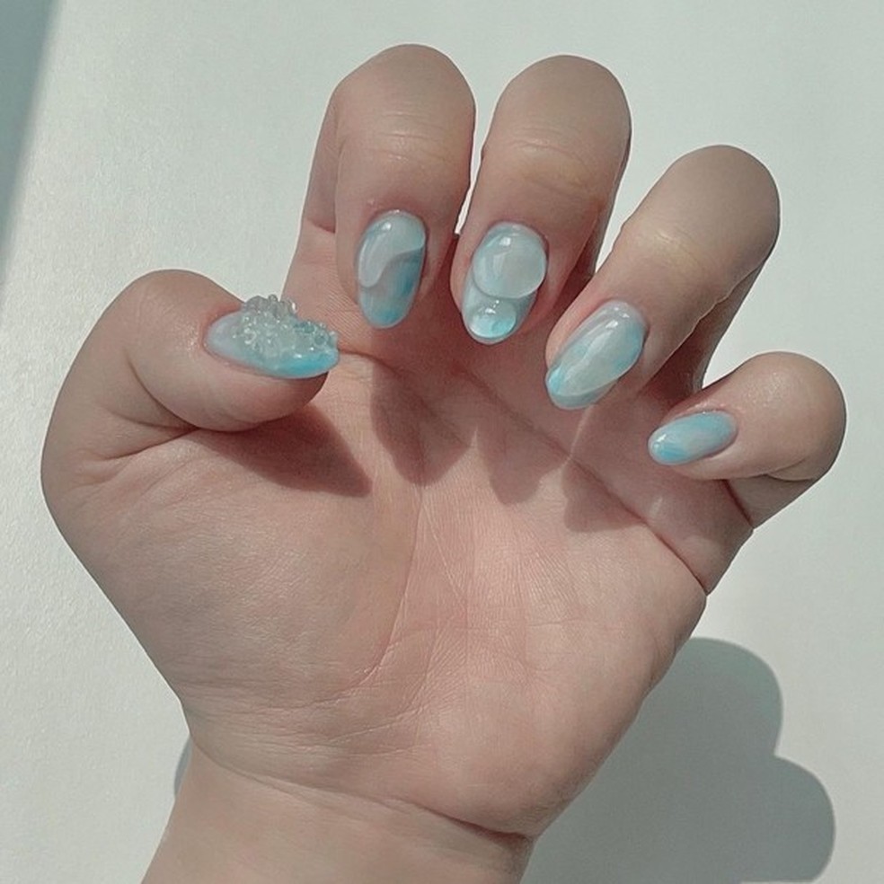 Water drop nails promete ser sua nova nail art favorita