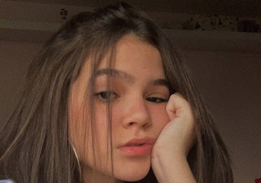 Mel Maia mostra cabelo pós transição capilar: '90% cacheado'