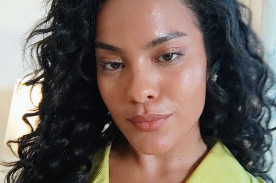 Maria de Fátima ganha perfil oficial nas redes sociais e diverte a web
