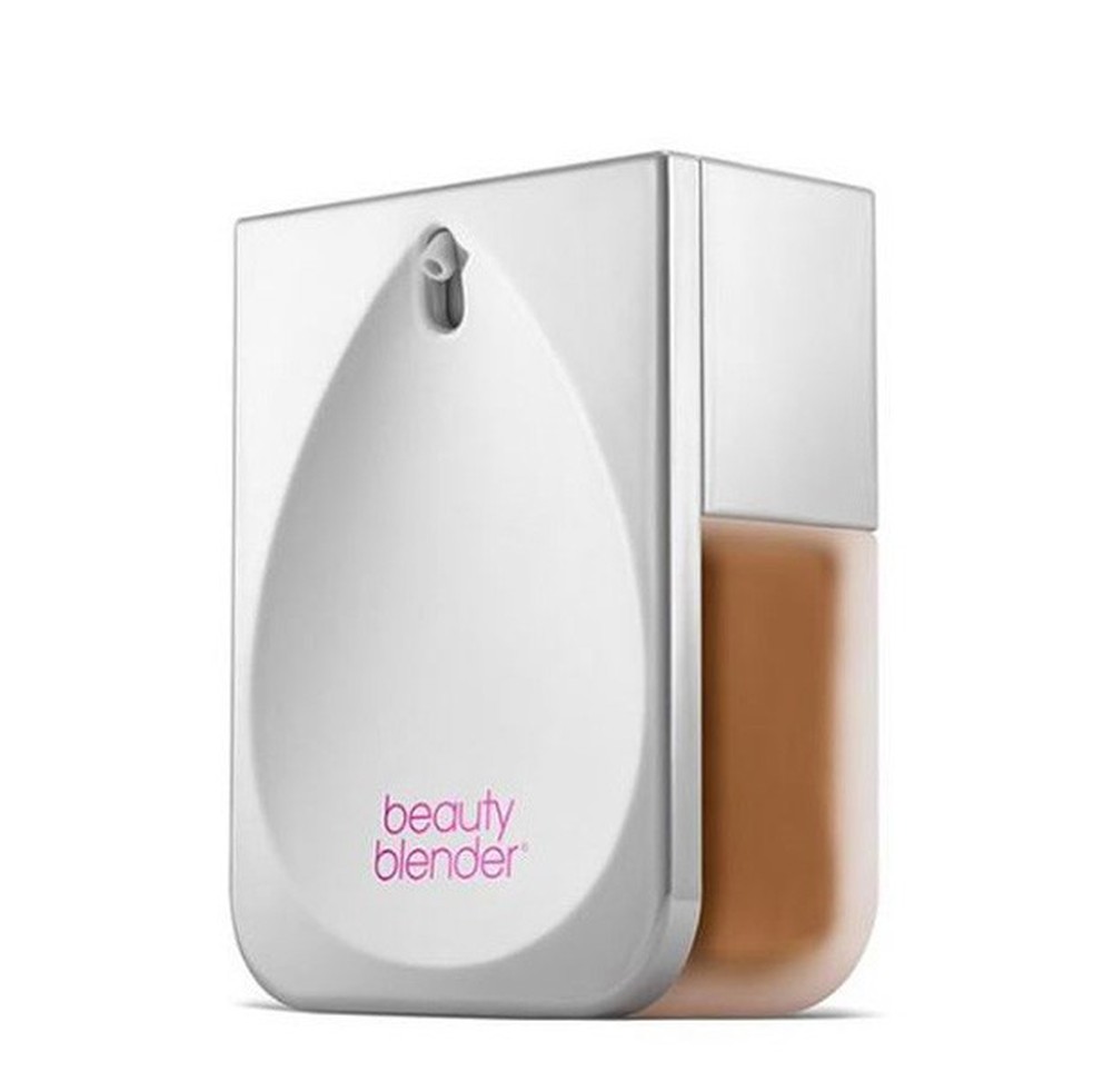 Beauty Blender lança sua própria base com tecnologia 'revolucionária'
