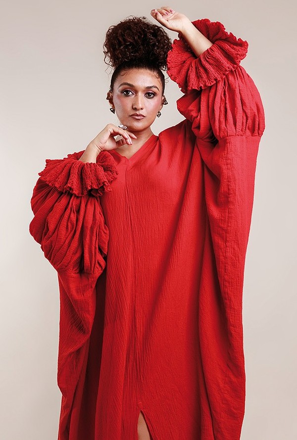 Viviane Duarte lança livro de desenvolvimento pessoal para você tirar ...