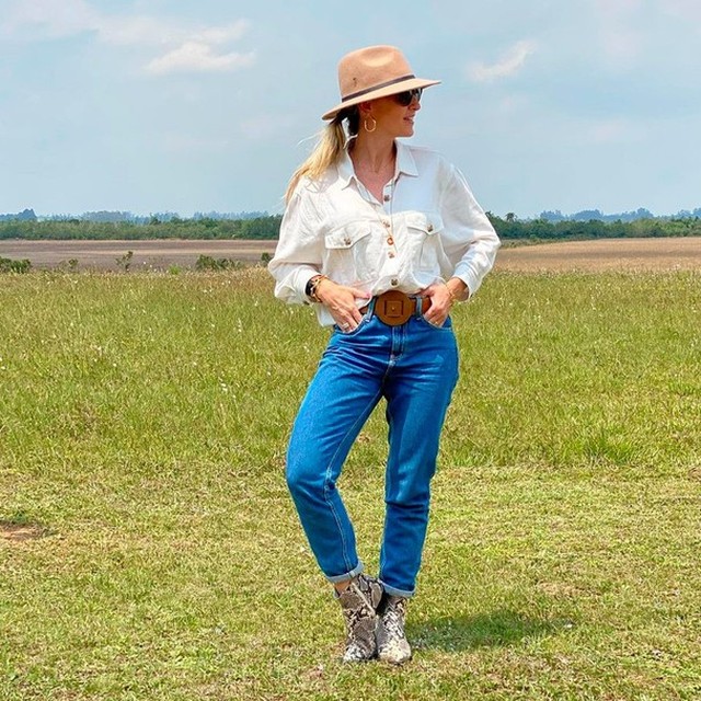 Mom jeans: 15 inspirações do modelo que voltou com tudo