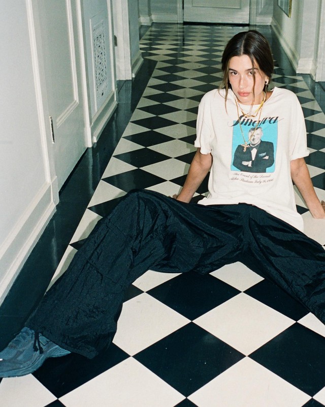 Estes são os looks 10 melhores looks de Hailey Bieber