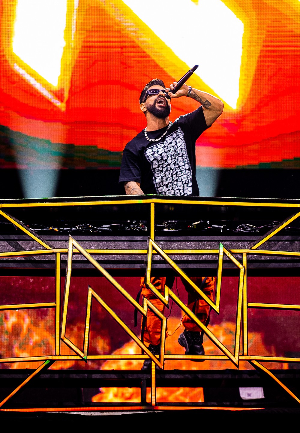 Nos 10 anos de 'Baile do Dennis', artista destaca a importância do funk ...