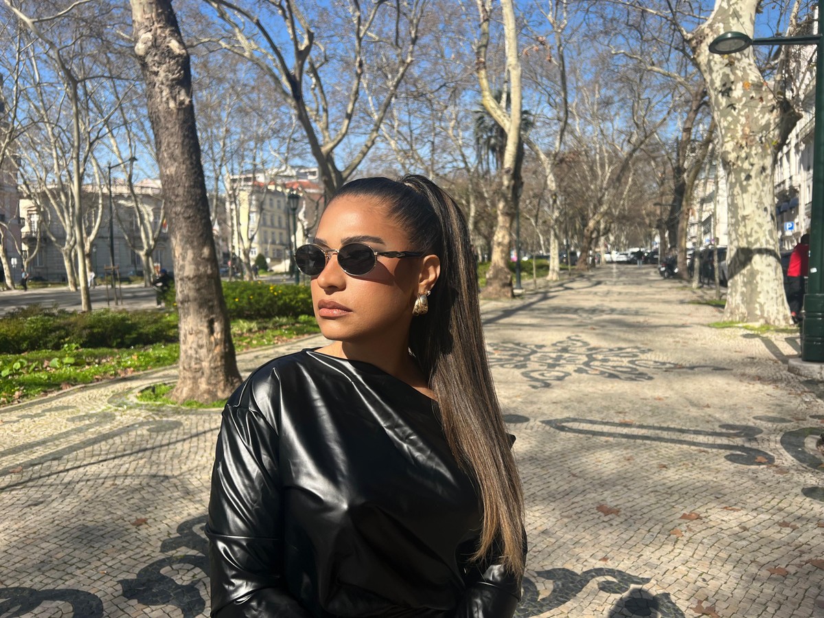 Simone Mendes prestes a iniciar sua primeira turnê internacional ...