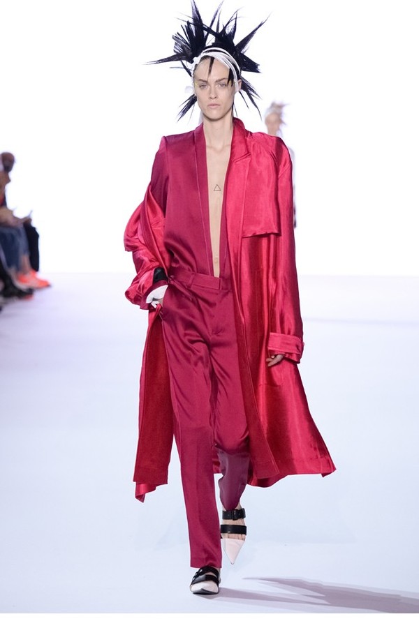 Robe, o roupão de ficar em casa, ganhou as ruas e conquistou as ...