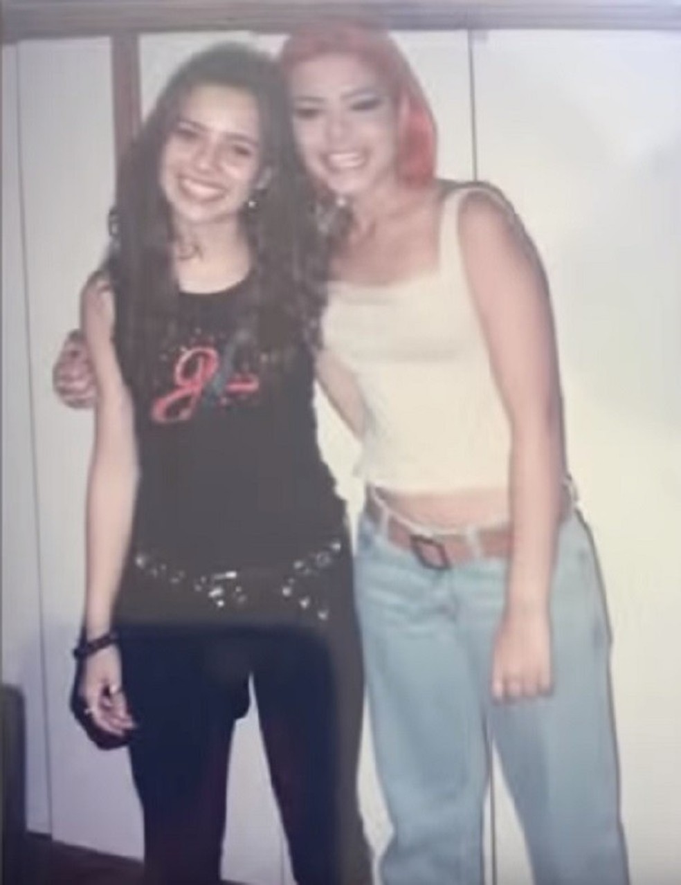 Thais Fersoza relembra Estrela Guia e mostra fotos inéditas dos bastidores