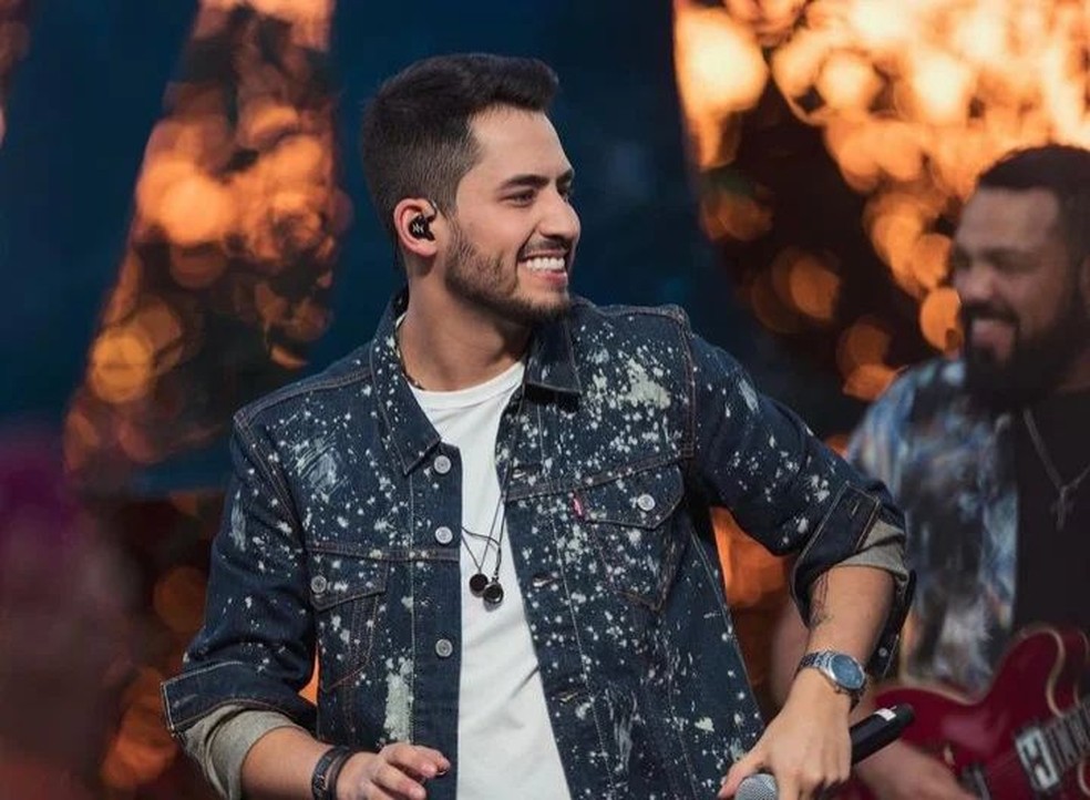 Em meio a rumores de affair, Hariany e Matheus Vargas, filho de ...