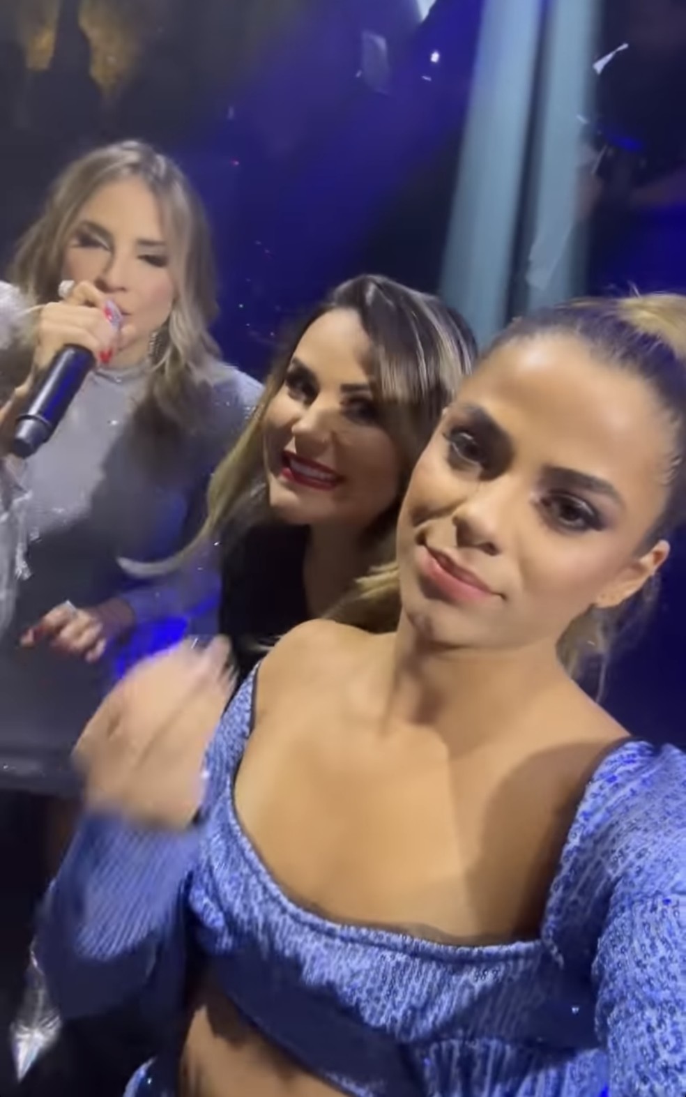 Em festa de Gabi Martins, Key Alves dispara: 'Vocês foram cornas e eu que tomei um pé na bunda ...