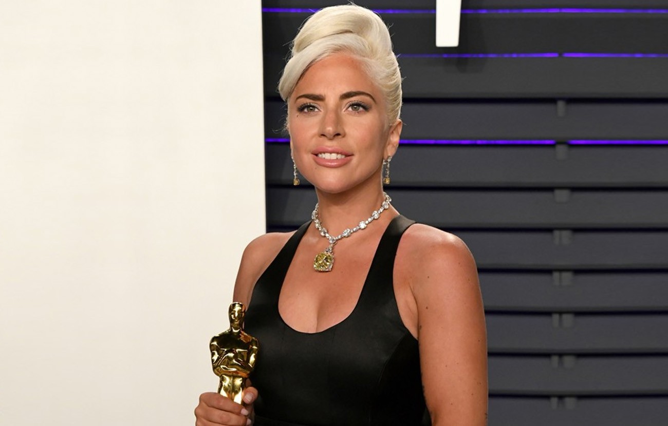 Lady Gaga no Oscar: relembre indicações, looks e participações da artista