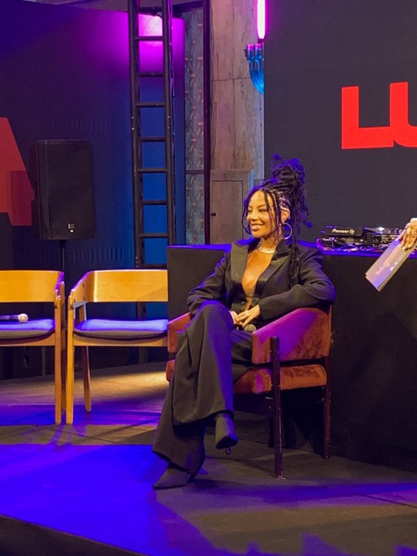 Ludmilla lança teaser de nova turnê, celebrando 10 anos de sua carreira