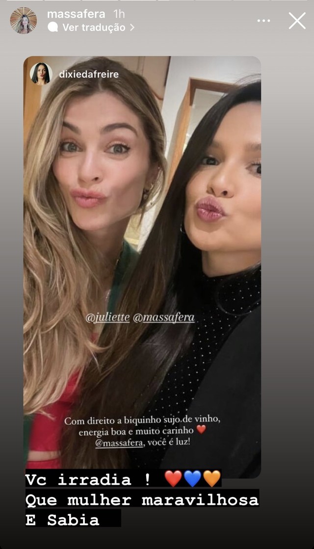 Juliette Freire Posa Com Grazi Massafera Energia Boa