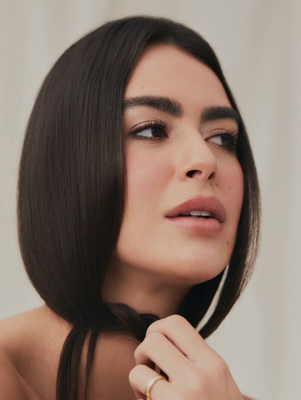 Mari Saad divide bastidores e detalha produtos da Mascavo