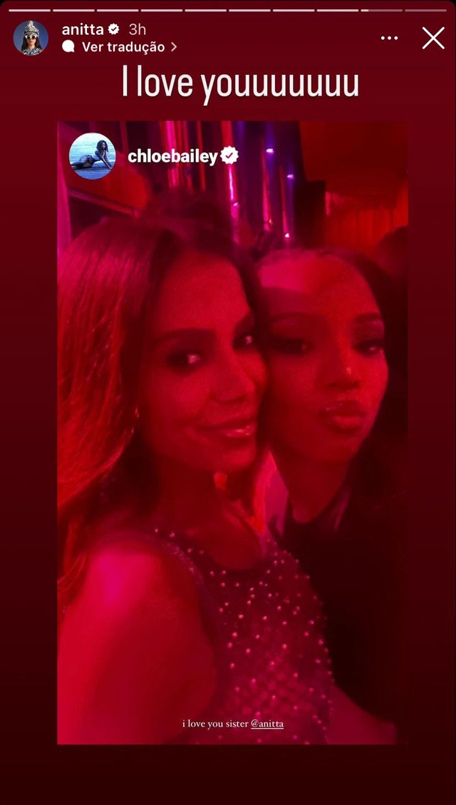 Chloe Bailey posa com Anitta em festa pós-Oscar: 'Te amo, irmã'