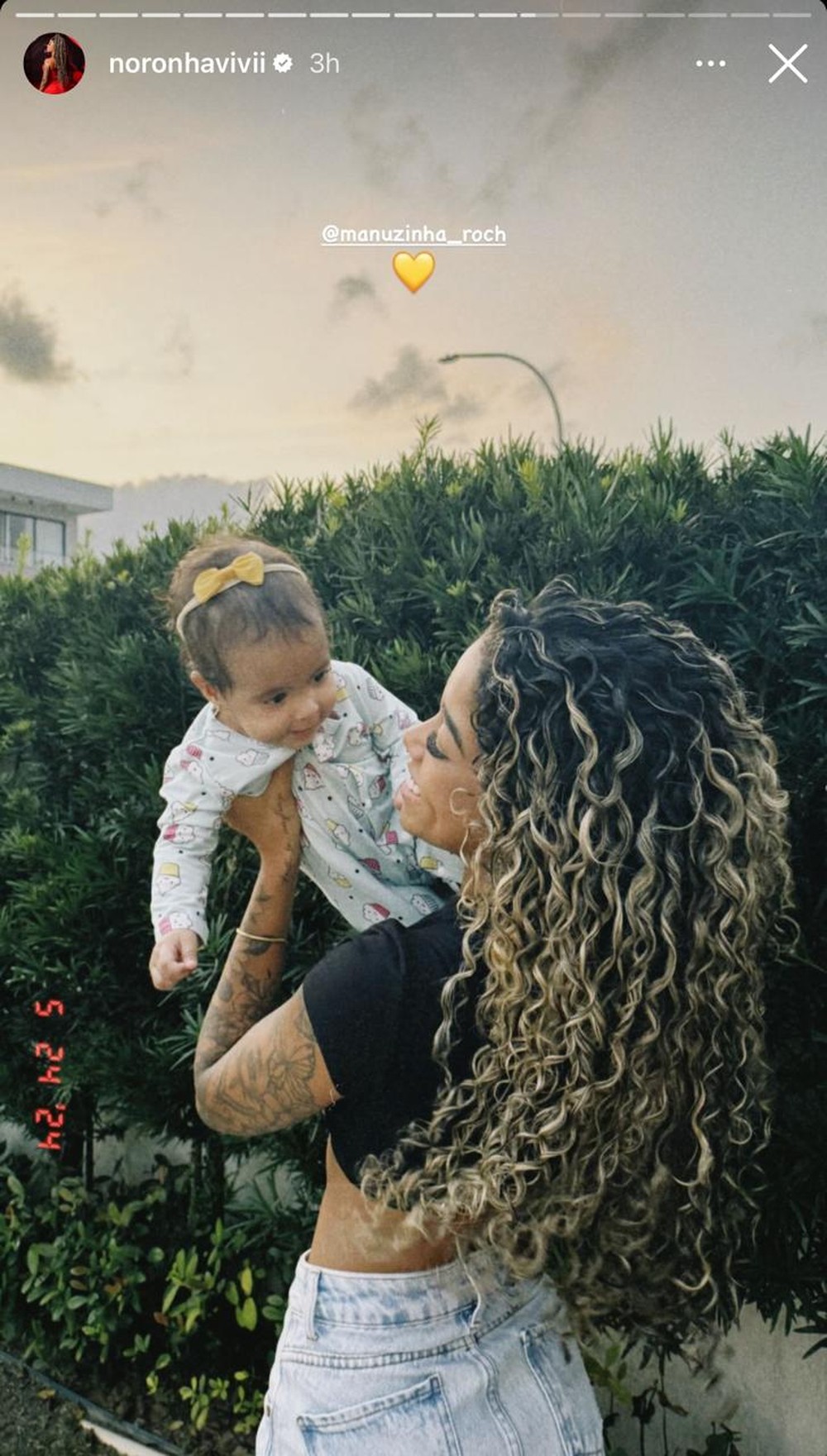 Viviane Noronha se derrete por Manuela, filha de MC Poze com Myllena Rocha