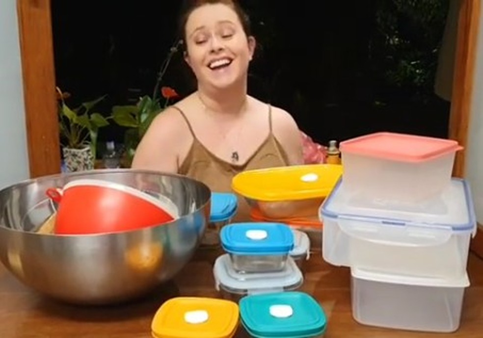 Sonia Bridi entrega Mari Bridi: 'Quem roubou os potes da mamãe?'