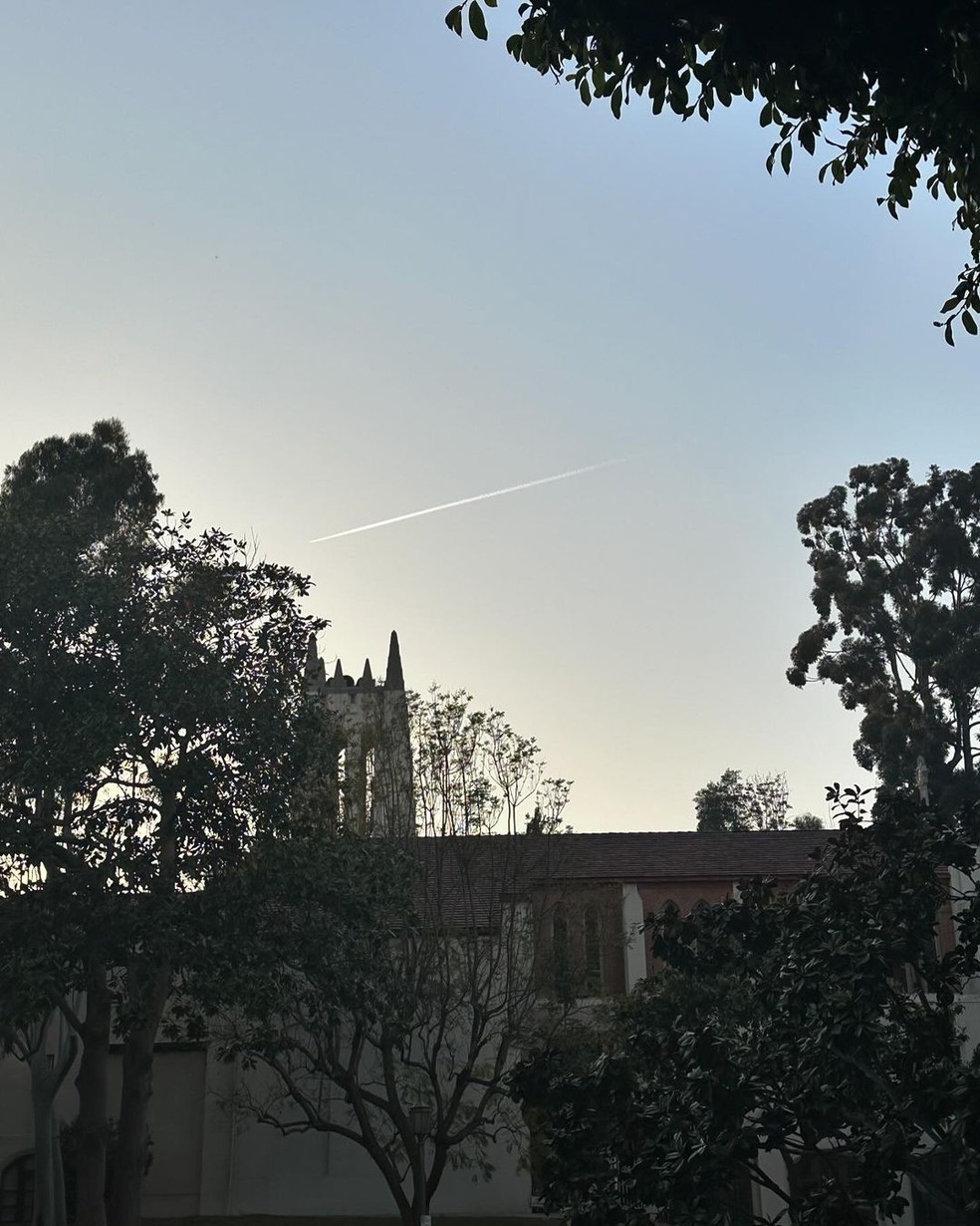 Solteira, Sandy abre álbum de fotos de viagem solo e dispara: 'Isso ...