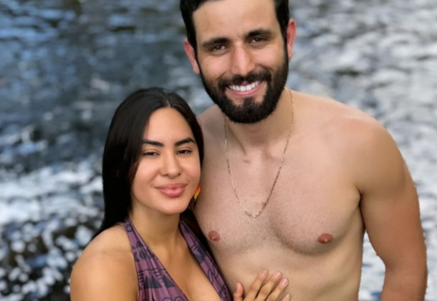Isabelle e Matteus curtem banho de rio no Amazonas