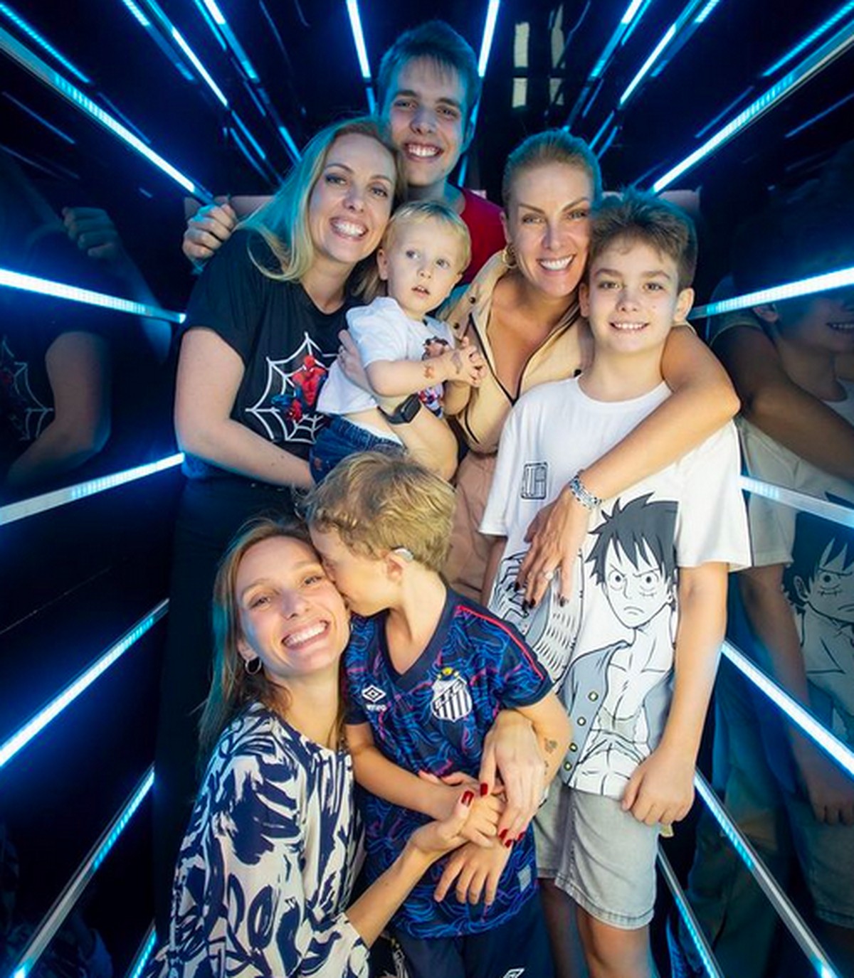 Em meio a brigas na justiça com Alexandre Correa, Ana Hickmann divide ...