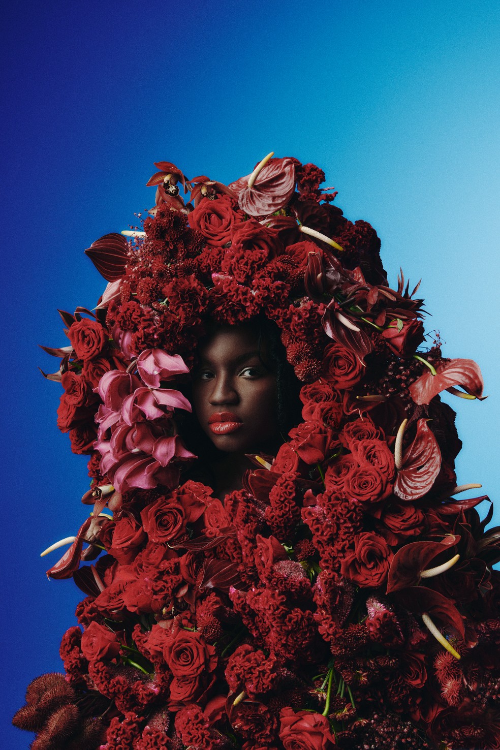 Kenya Sade é a estrela da capa da Glamour de março