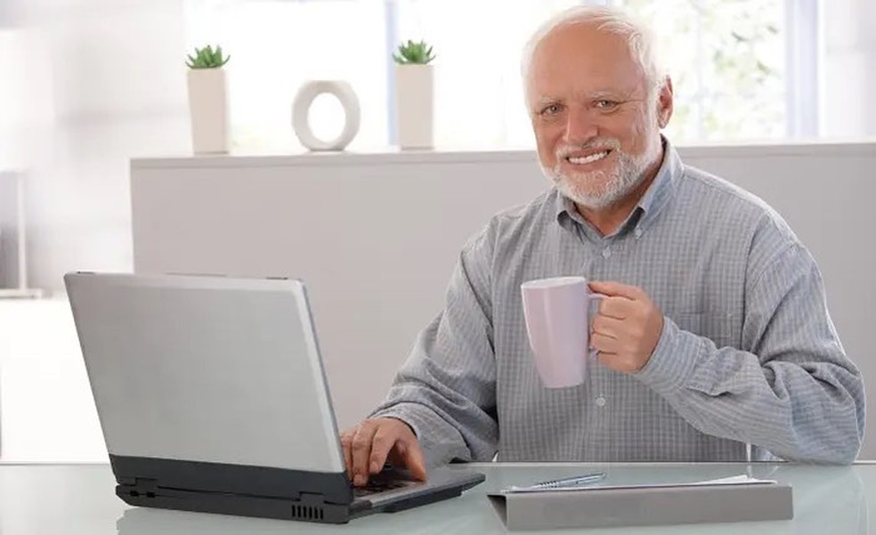 Velhinho de meme está em São Paulo e viraliza - de novo - nas redes sociais