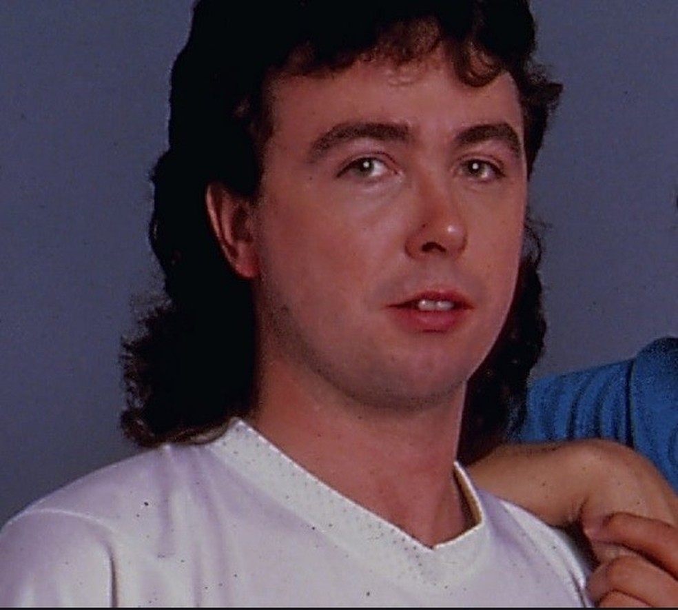 Morre Tony Lewis, do Outfield, aos 62 anos