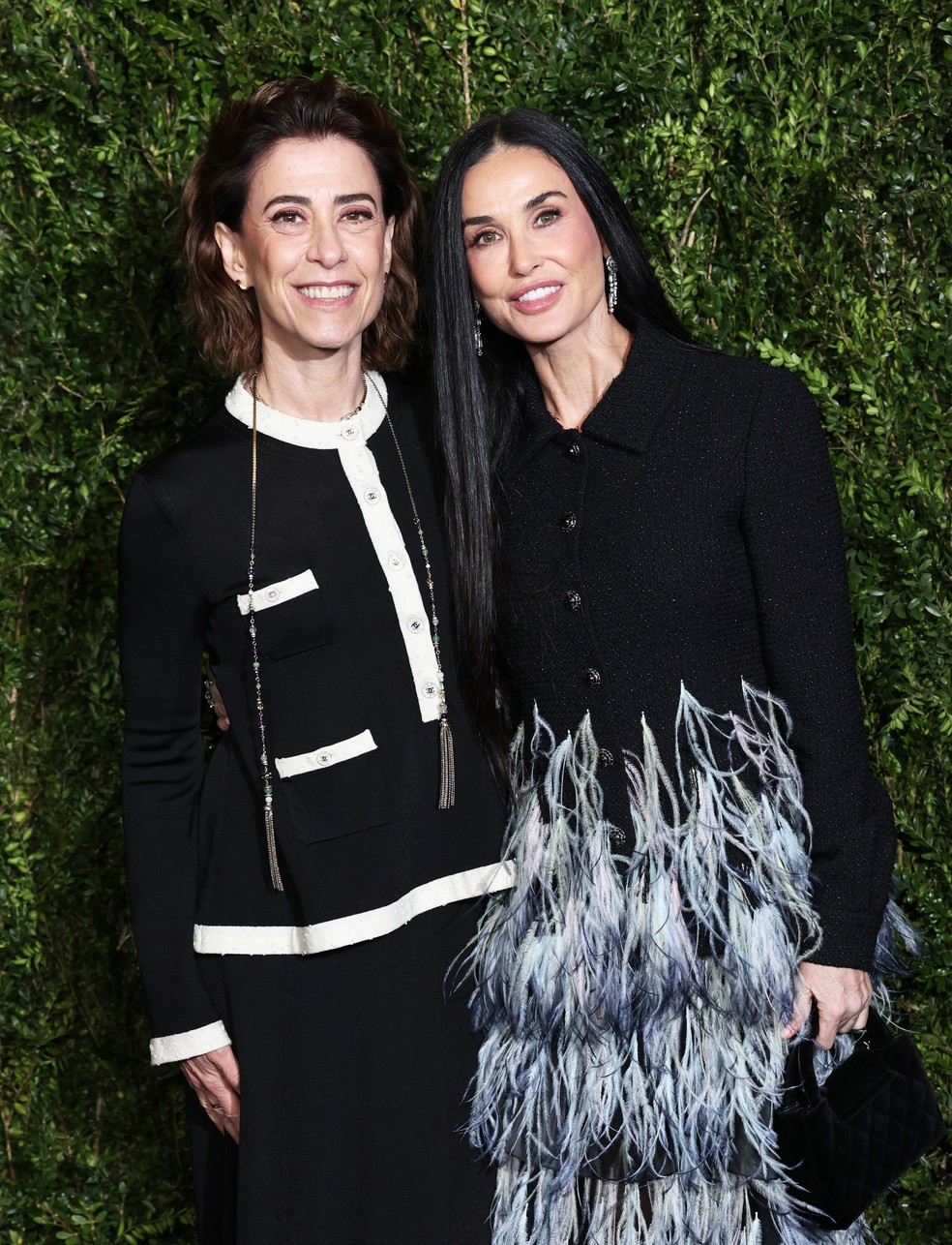 Fernanda Torres elege Dior exclusivo para a cerimônia do BAFTA
