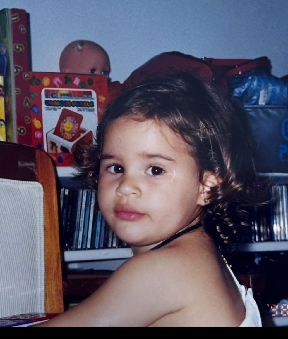 Lívian, filha de Renato Aragão, celebra aniversário de 27 anos: 'Mais ...
