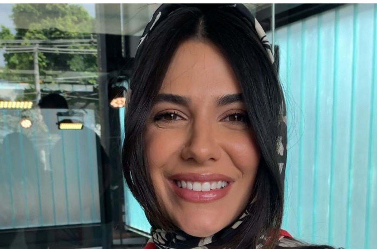 Com look fashionista, Jade Magalhães abre sobre o início de gravidez: 'Estou ótima'