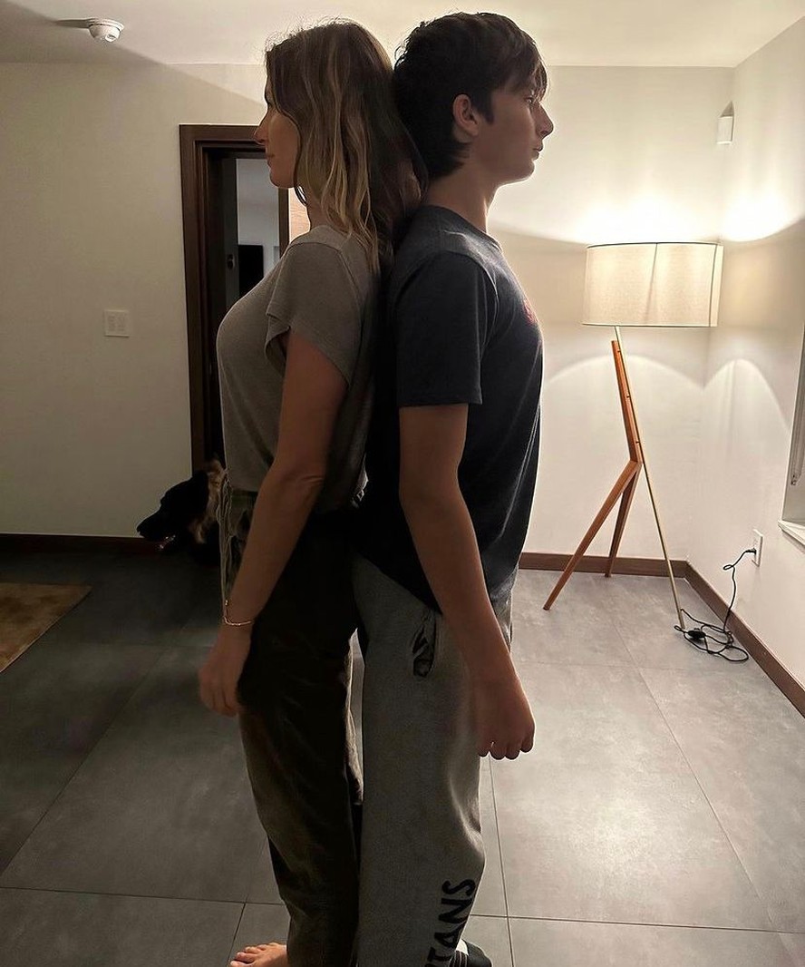 Gisele Bündchen homenageia filho mais velho em aniversário; ele está mais alto que ela