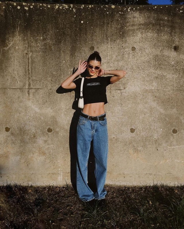 6 vezes que Vitória Strada arrasou na tendência dos anos 2000