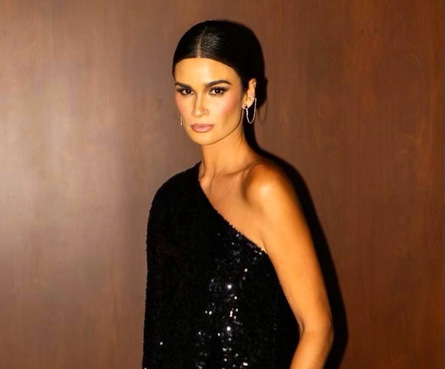 Carol Ribeiro analisa moda e relembra desfiles pela Victoria's Secret